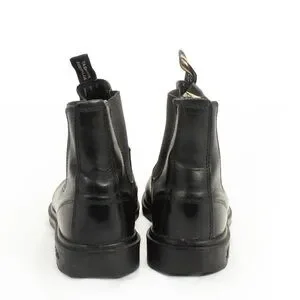 Blundstone | Shoes | Blundstone Black Leather Chelsea Ankle Boots ...